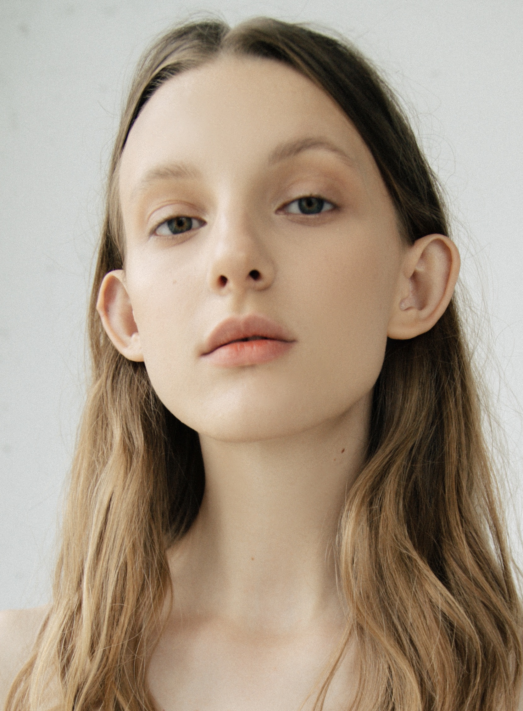 Julia Efi | YOO Models